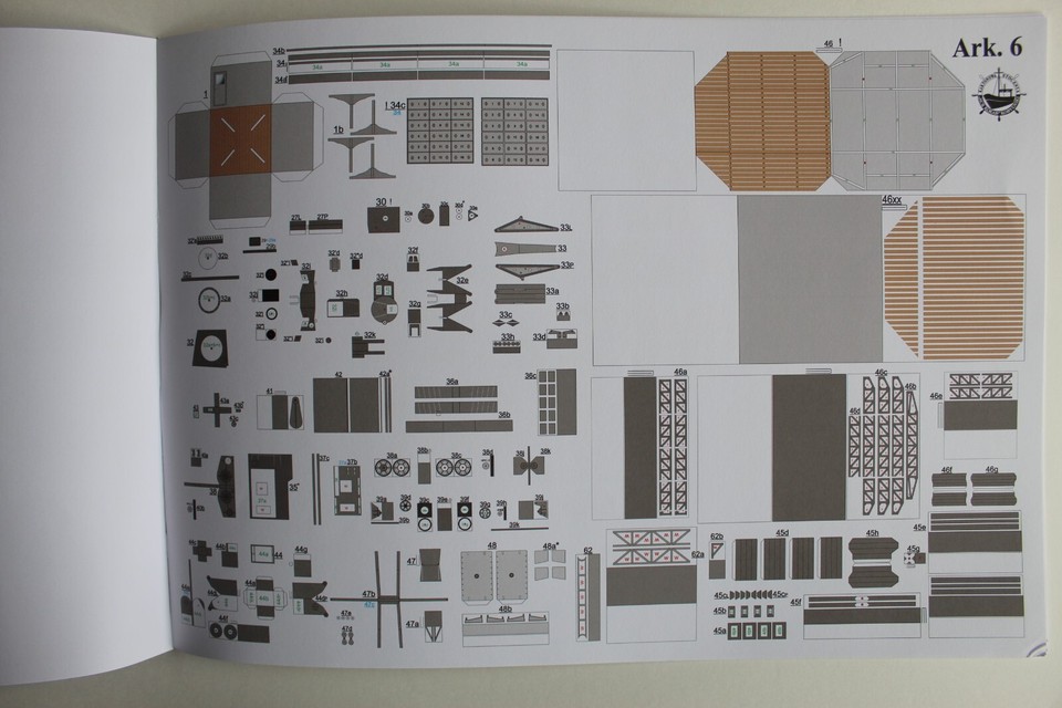 1:100 Jacques Cousteau's oceanographic research ship Calypso paper ...