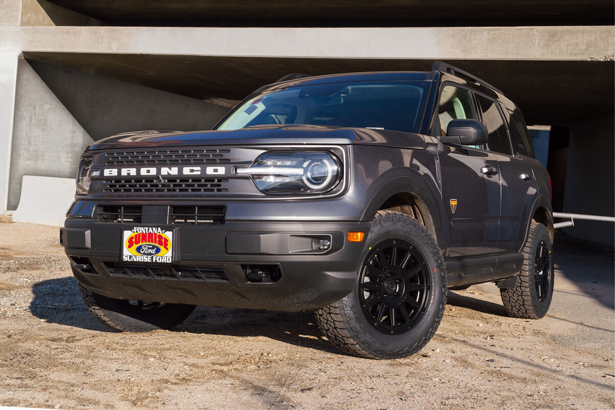 ICON ALLOYS RICOCHET SAT BLACK - 17 X 8 / 5 X 108 / 38 MM / 6" BS | eBay