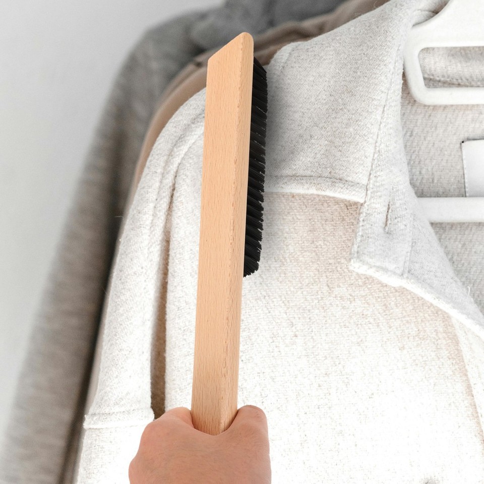 Bristle Coat Brush Wood Handle Garment Cleaning Brush Duster Brush ...