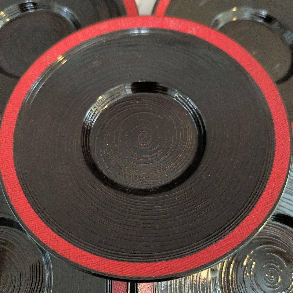 A luxurious Set 10 high-end natural wood tea saucers and 10 Kutani ware ...