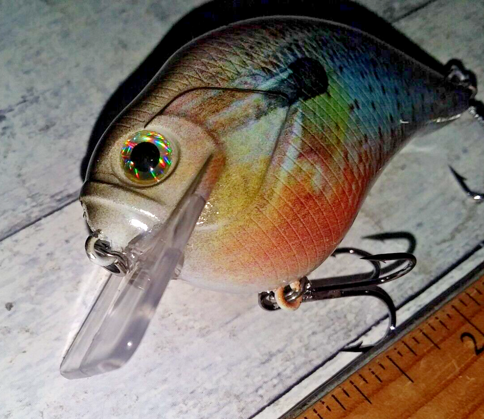 #A COPY of Megabass S Crank 2.5 inch Shallow Diving Square Bill Fishing ...