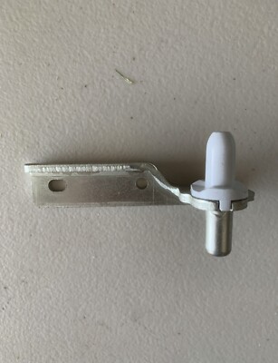 1461502 Westinghouse, Kelvinator Fridge RH Centre Door Hinge BJ383V ...