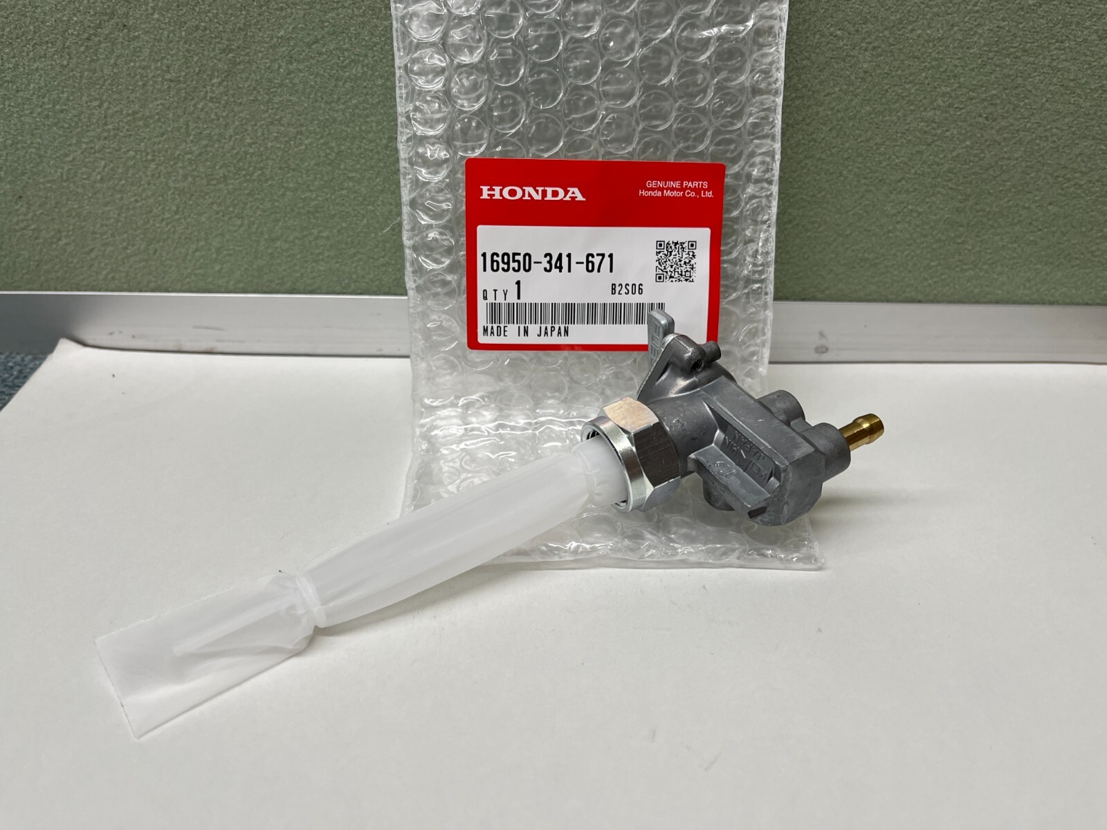 Honda New CB550K Fuel Petcock Valve CB 550 CB550F 16950-341-671 16950 ...