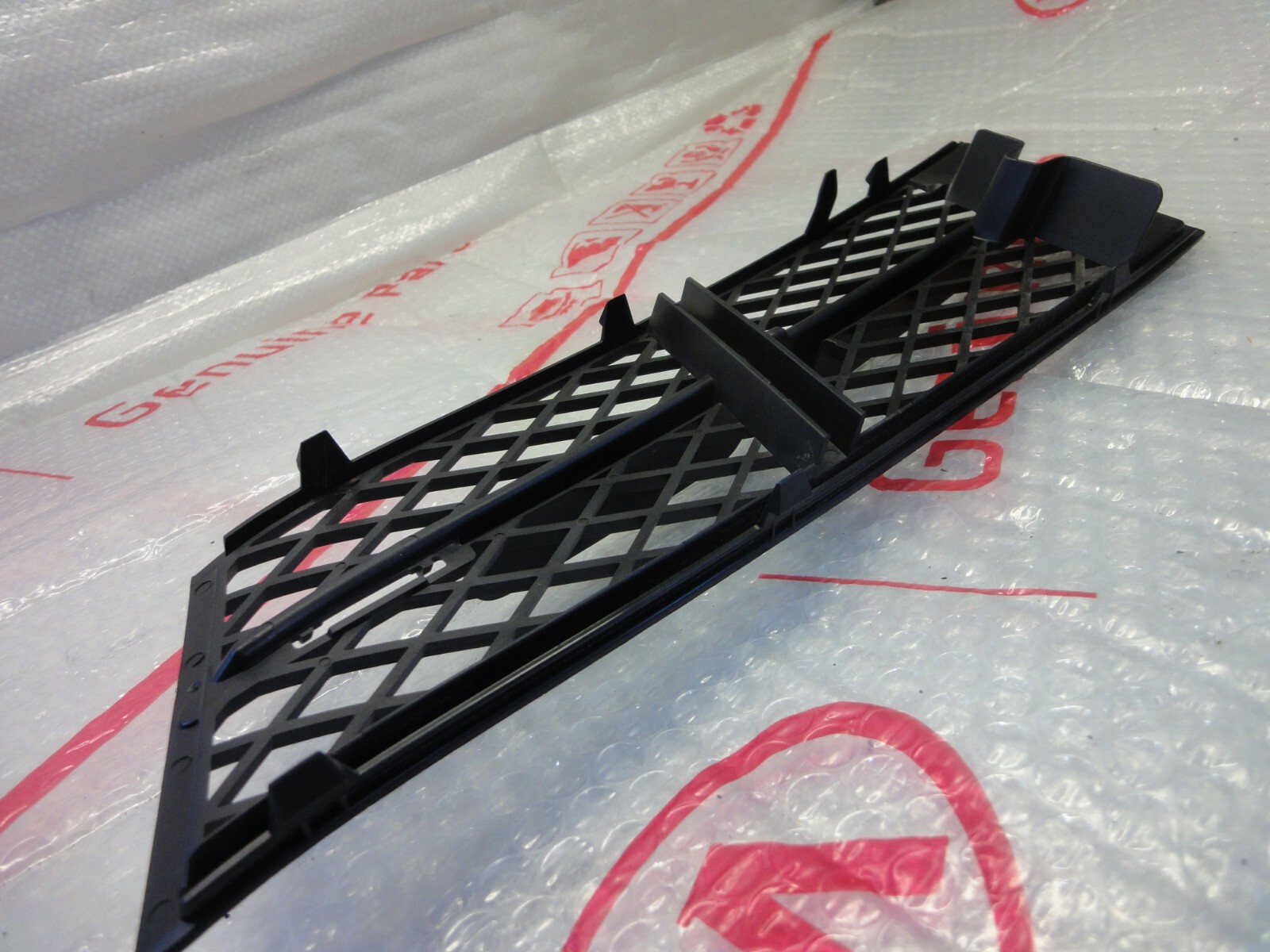 2011-2013 BMW 5 SERIES RIGHT PASSENGER SIDE BUMPER OUTER GRILL OEM ...