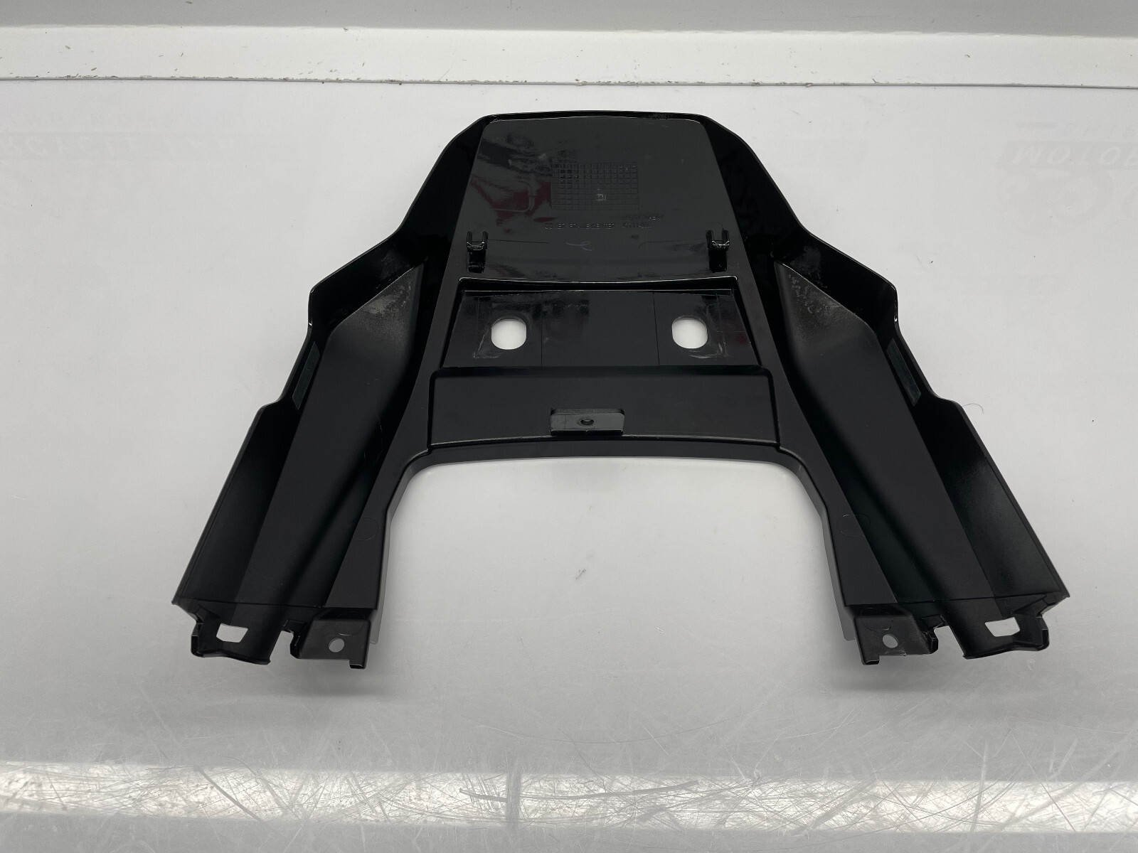 SUZUKI DL1050 21-23 Frame Cover Centre (Black) 47711-06L00-YVB | eBay ...