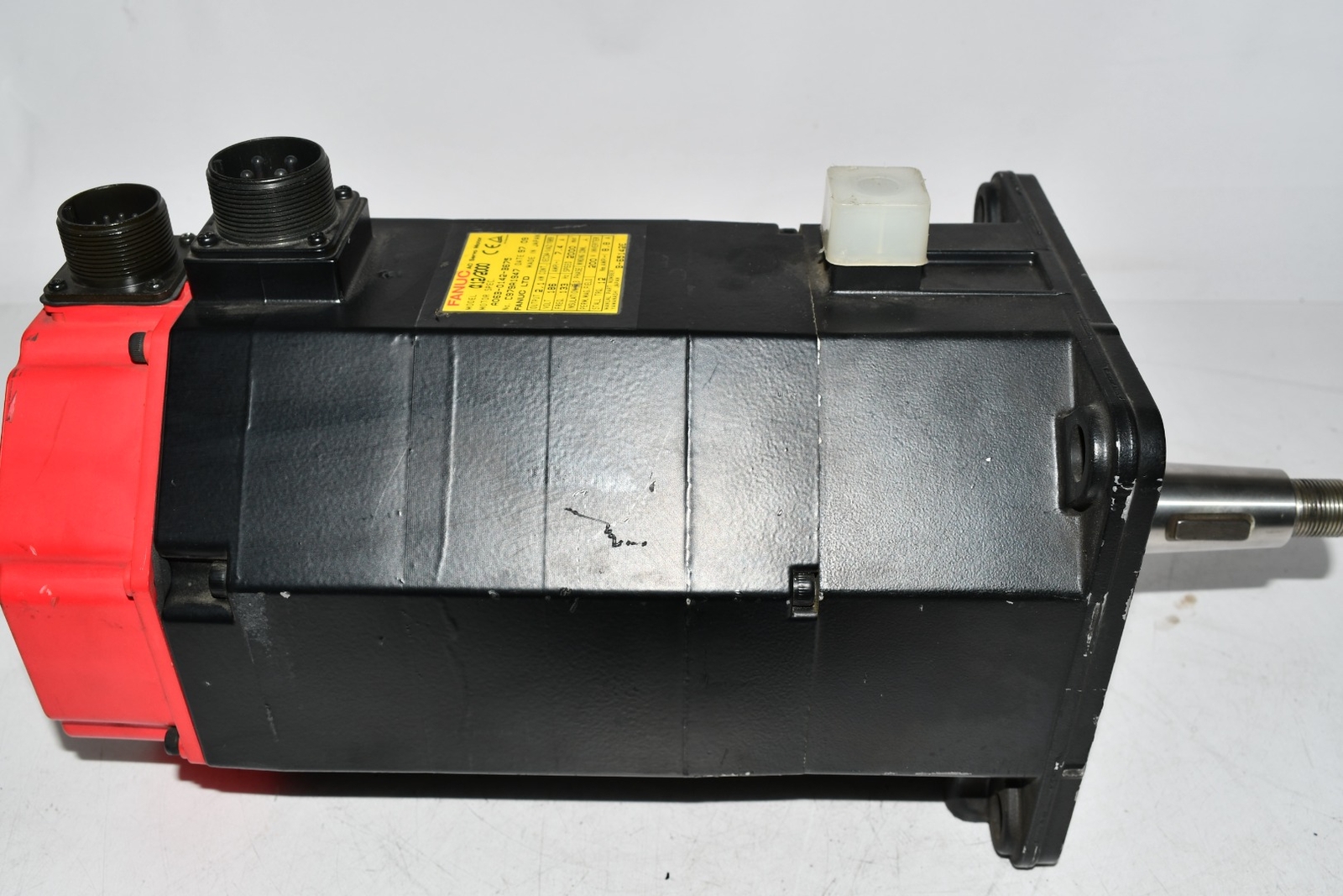 Fanuc A06B-0142-B675 A12/2000 AC Servo Motor A64 2000 RPM 2.1KW 7.4AMP ...