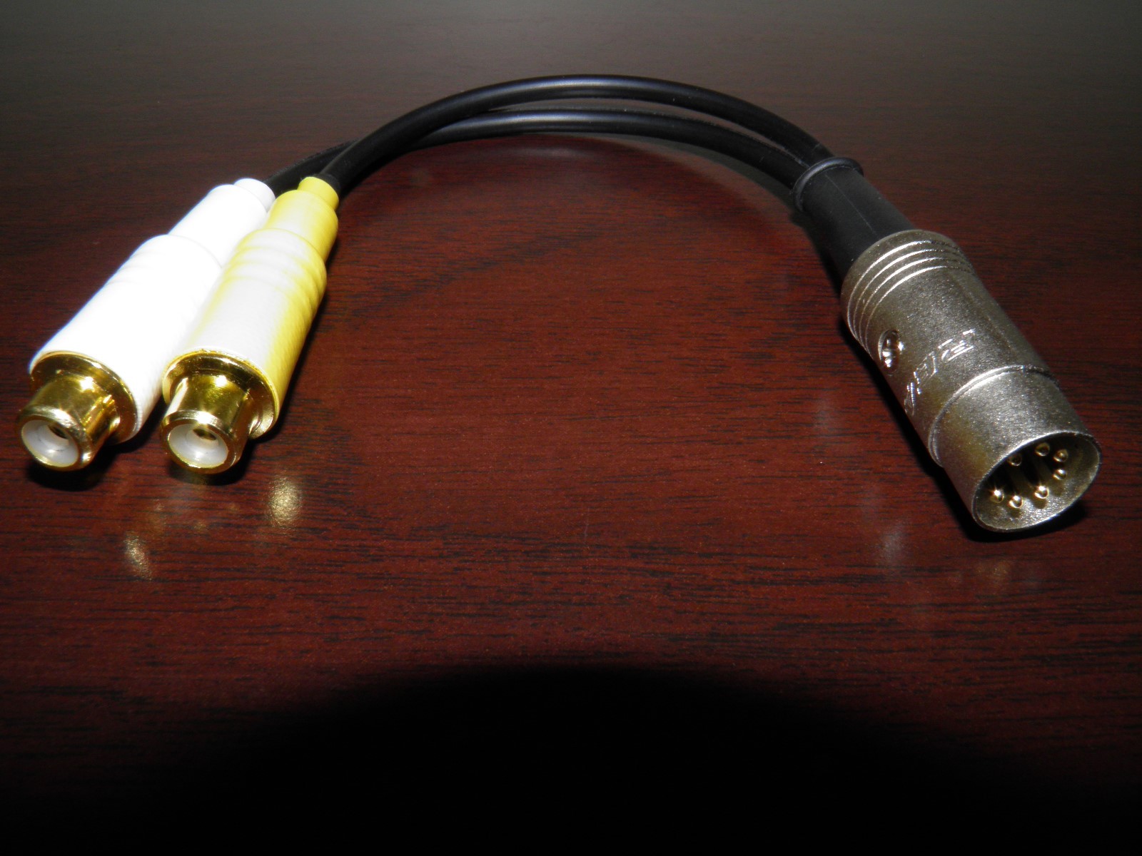 Gold plated TV/monitor adapter for the Coleco ADAM (includes bonus ...