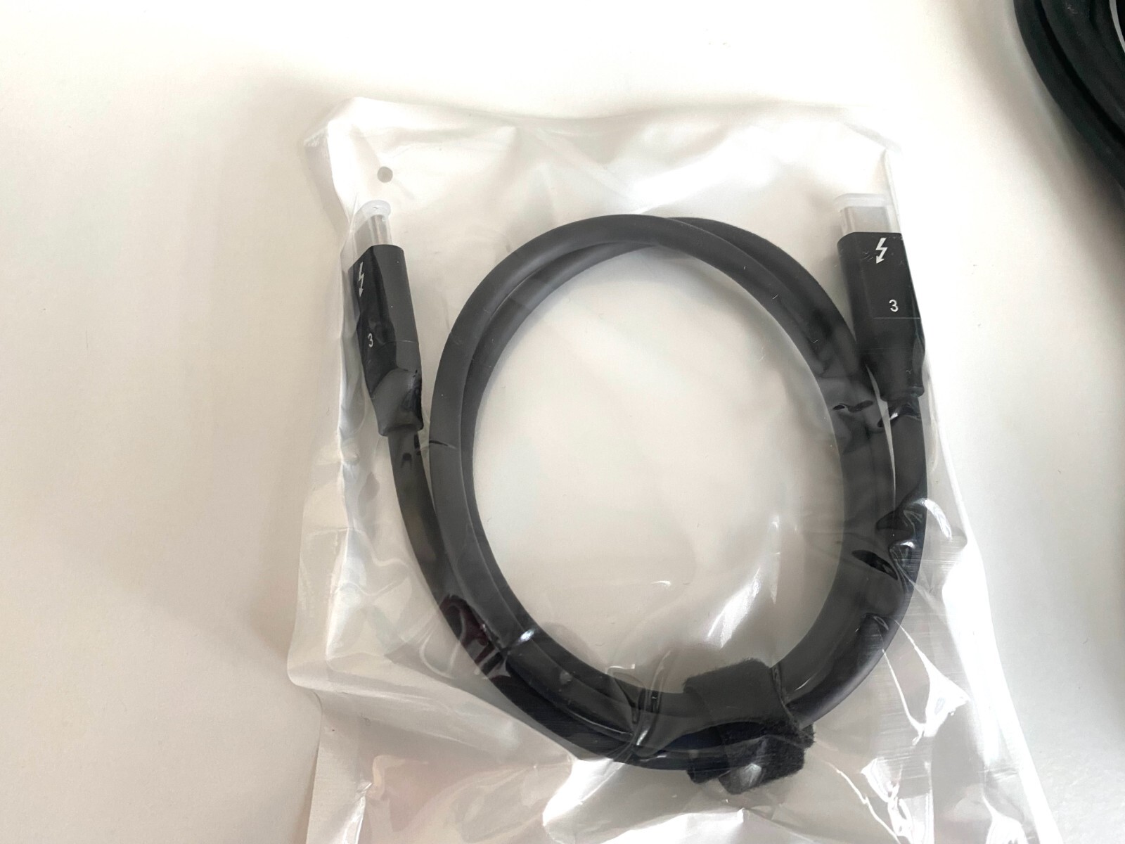 Lenovo ThinkPad 40B00135US Thunderbolt 4 Dock Station DK2131 , HDMI + 2 ...