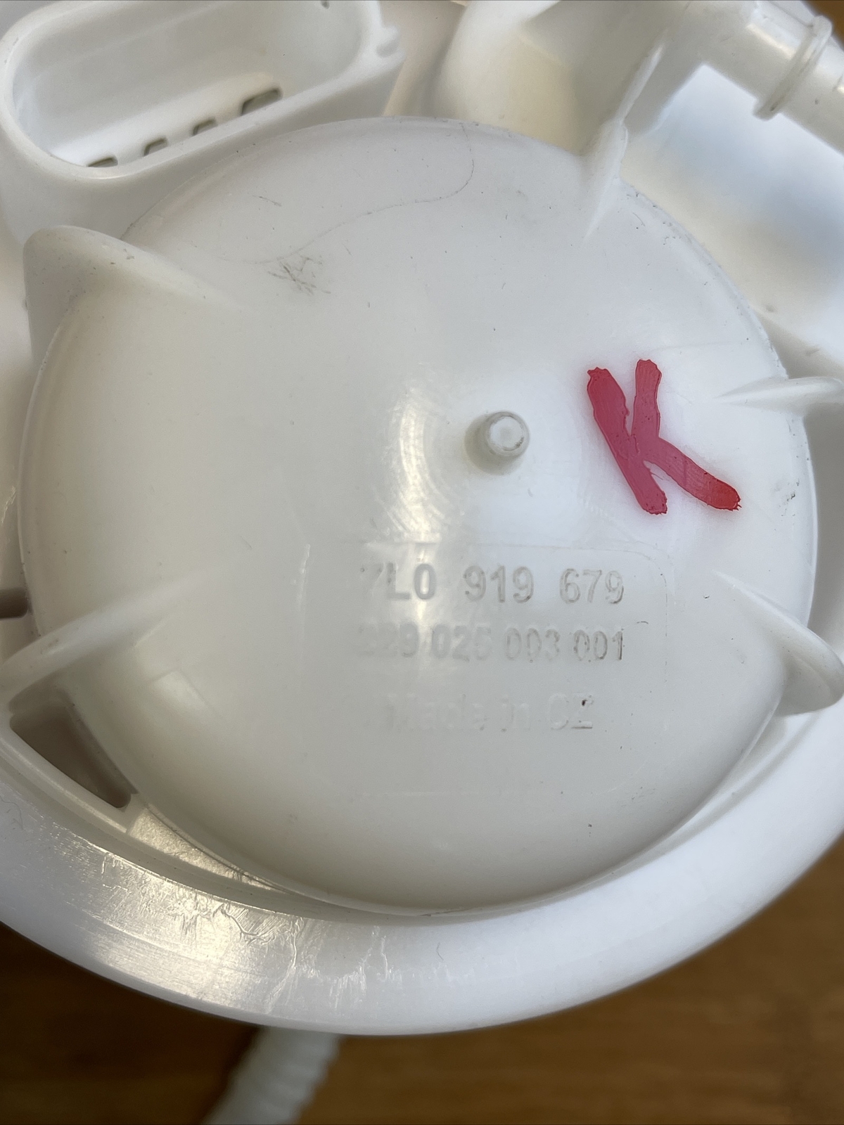 🚙OEM NEW 04-07 VW Touareg V6 V8 Fuel Filter Flange Strainer Pump ...