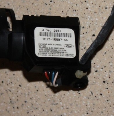 1F1T-15607-AA Ford Anti Theft Pats transceiver 1F1T-15607-AA OEM 90-Day ...