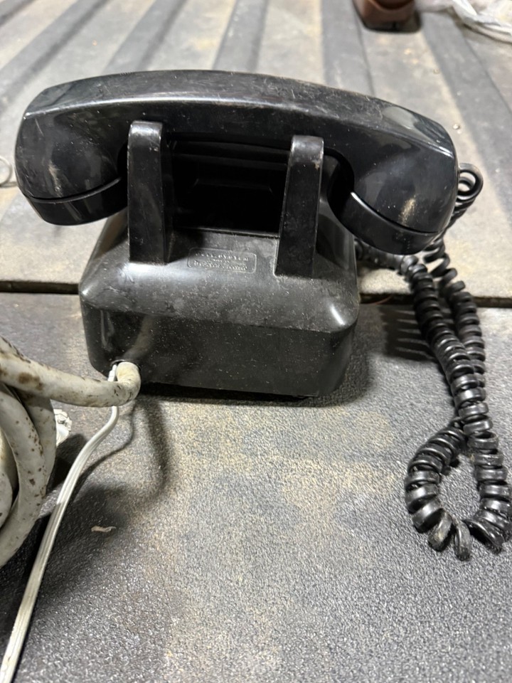 Bell System Western Electric Multi Line Black Rotary Phone 565HK ...