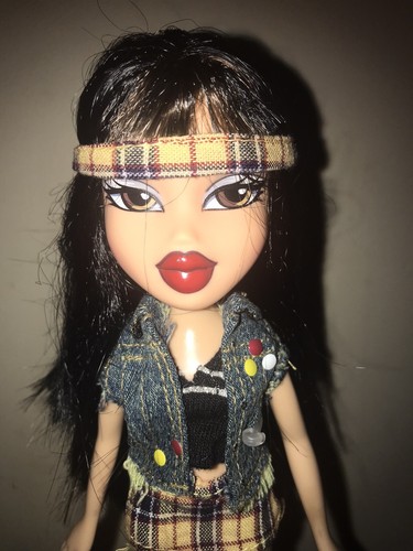 Bratz Doll Step Out Jade | eBay