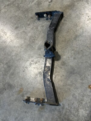 2003-2006 Chevy SSR Trailer Hitch Receiver OEM | Oris | OE 2005