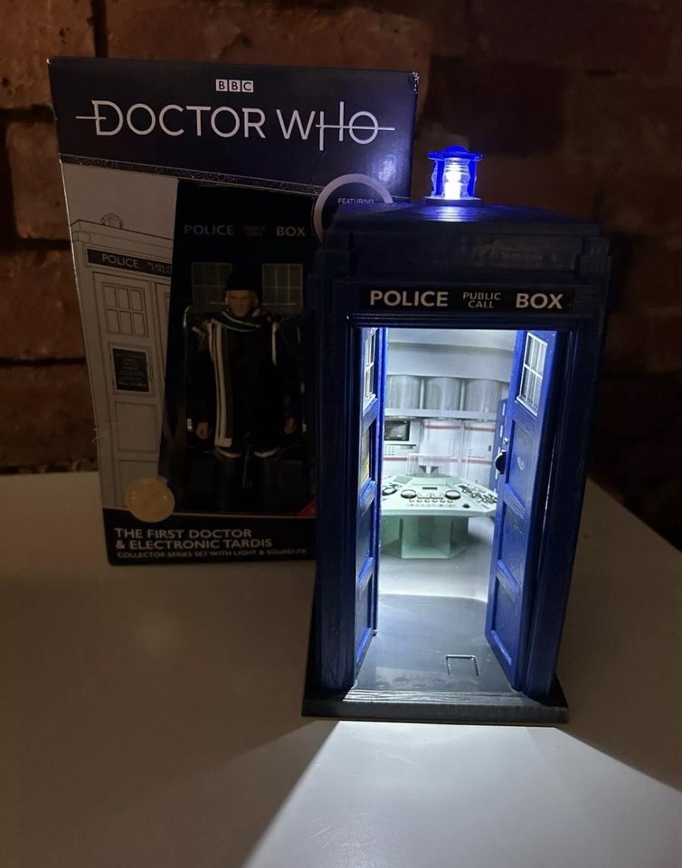 Doctor Who TARDIS 1st Dr & UNIQUE ELECTRONIC FULL LIGHTS CONSOLE BOX ...