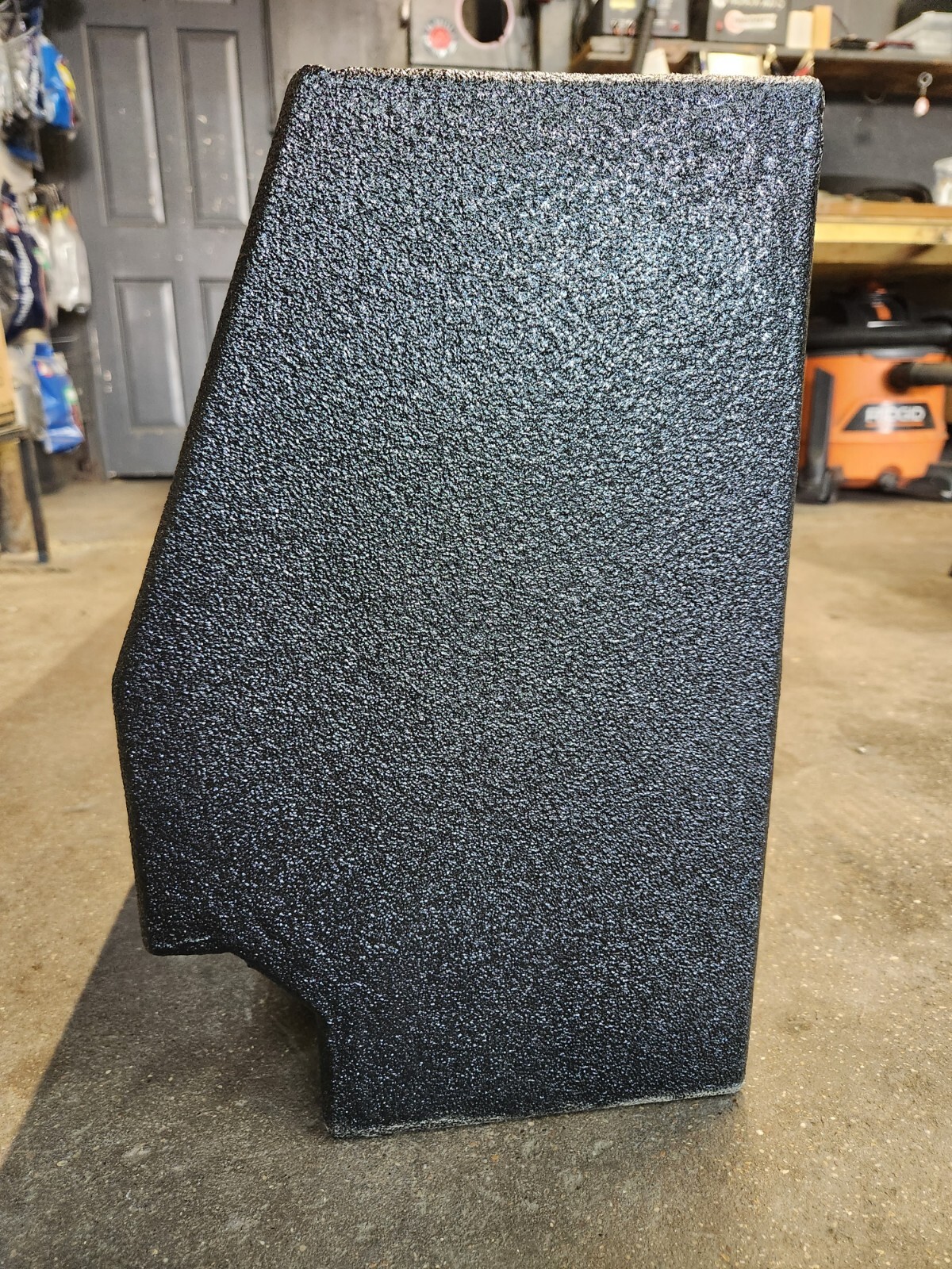 2007-2014 Chevy Tahoe GMC Yukon Custom 3rd Row SUV subwoofer enclosure ...