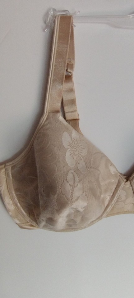 Playtex 42C BEIGE JACQUARD FLORAL 4419 Seamless Shaping Underwire Beige ...