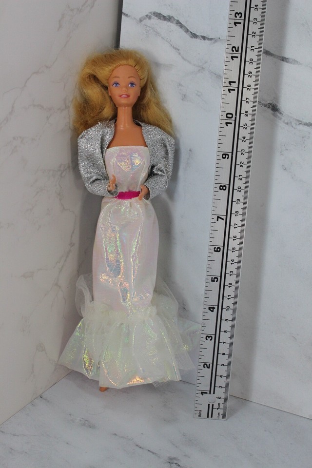 Beautiful Vintage 1990’s Barbie Doll | eBay