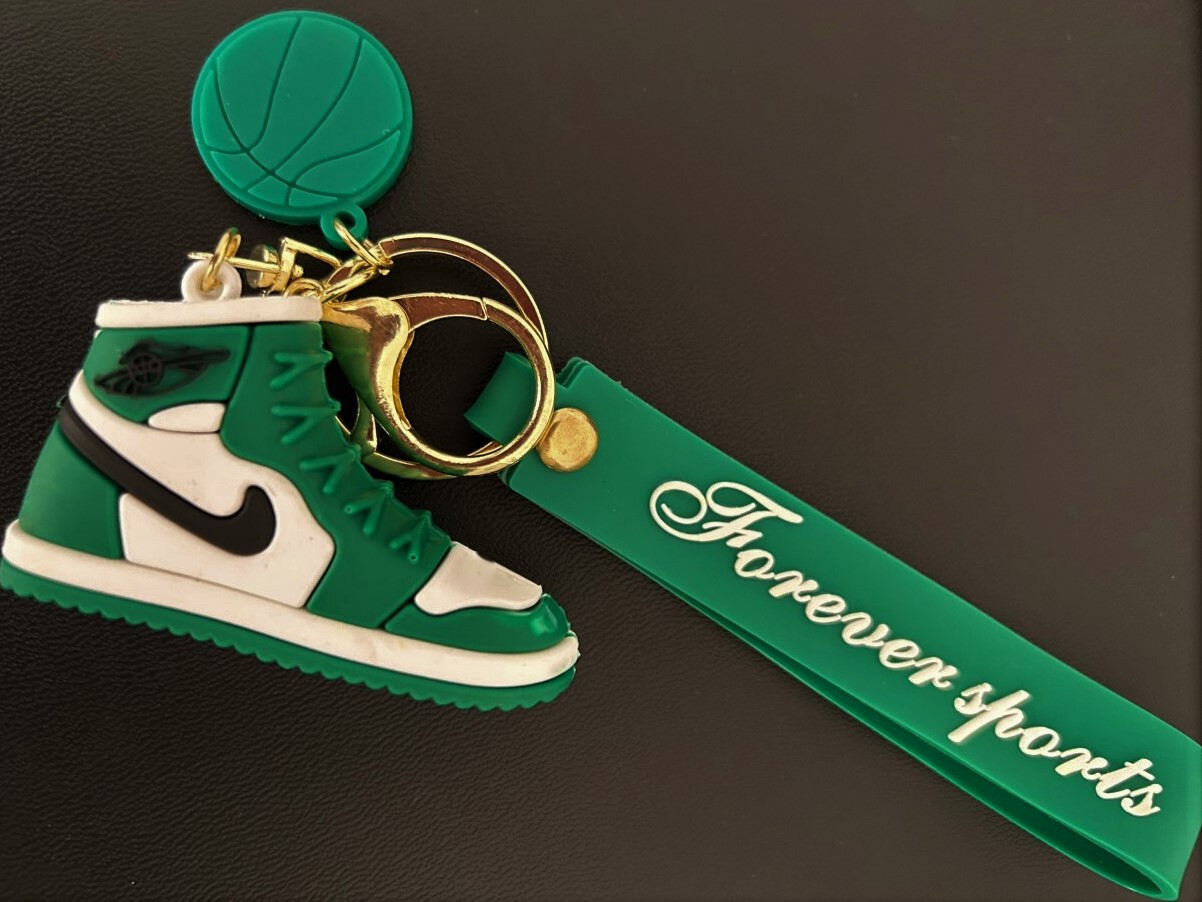 Jordan 1 Nike 3D Keyring Keychain 8 COLOURS 🟥🟧🟨🟩🟦🟪 Sneaker Style Gift ...