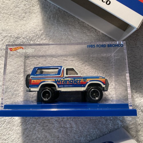 Hot Wheels / Wrangler Collab 2024 RLC ’85 Ford Bronco Wrangler👖 | eBay