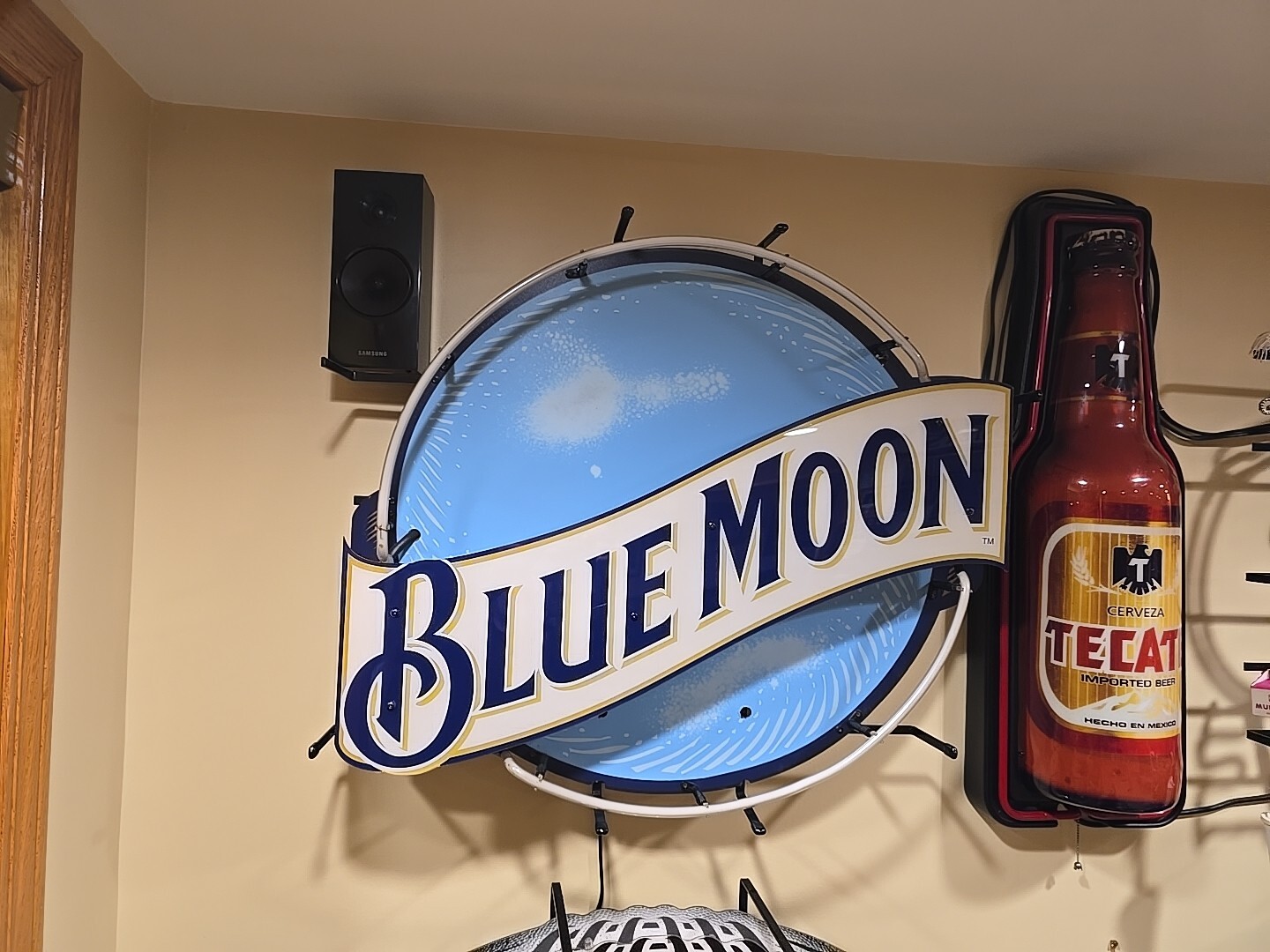 Blue moon neon beer sign | eBay