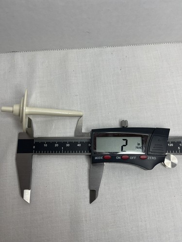 VTG Singer plastic spool pin 2" base- to fit 3/16" hole | eBay