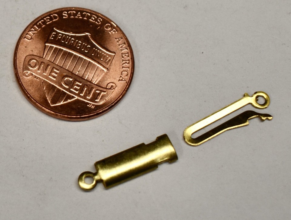 VINTAGE 6 OLD RAW BRASS JEWELRY CLASP CLASPS SMALL FLAT CLICK CLASPS 1 ...