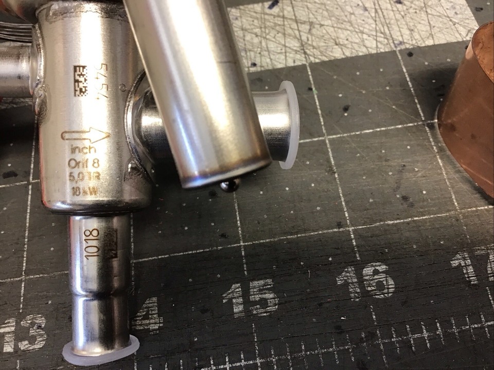 Danfoss Trane TXV Thermal Expansion Valve Kit R410A (LE06T) | eBay