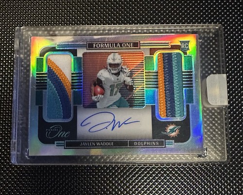 2021 Panini One Football Jaylen Waddle Formula One Dual Patch Auto RC ...