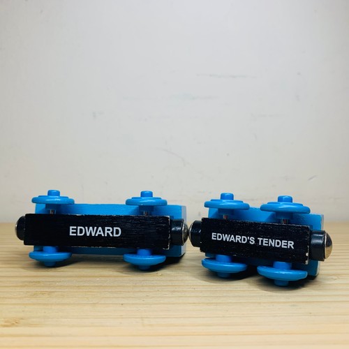 Edward - Thomas the Tank Engine & Friends Wooden Railway Magnet Trains ...