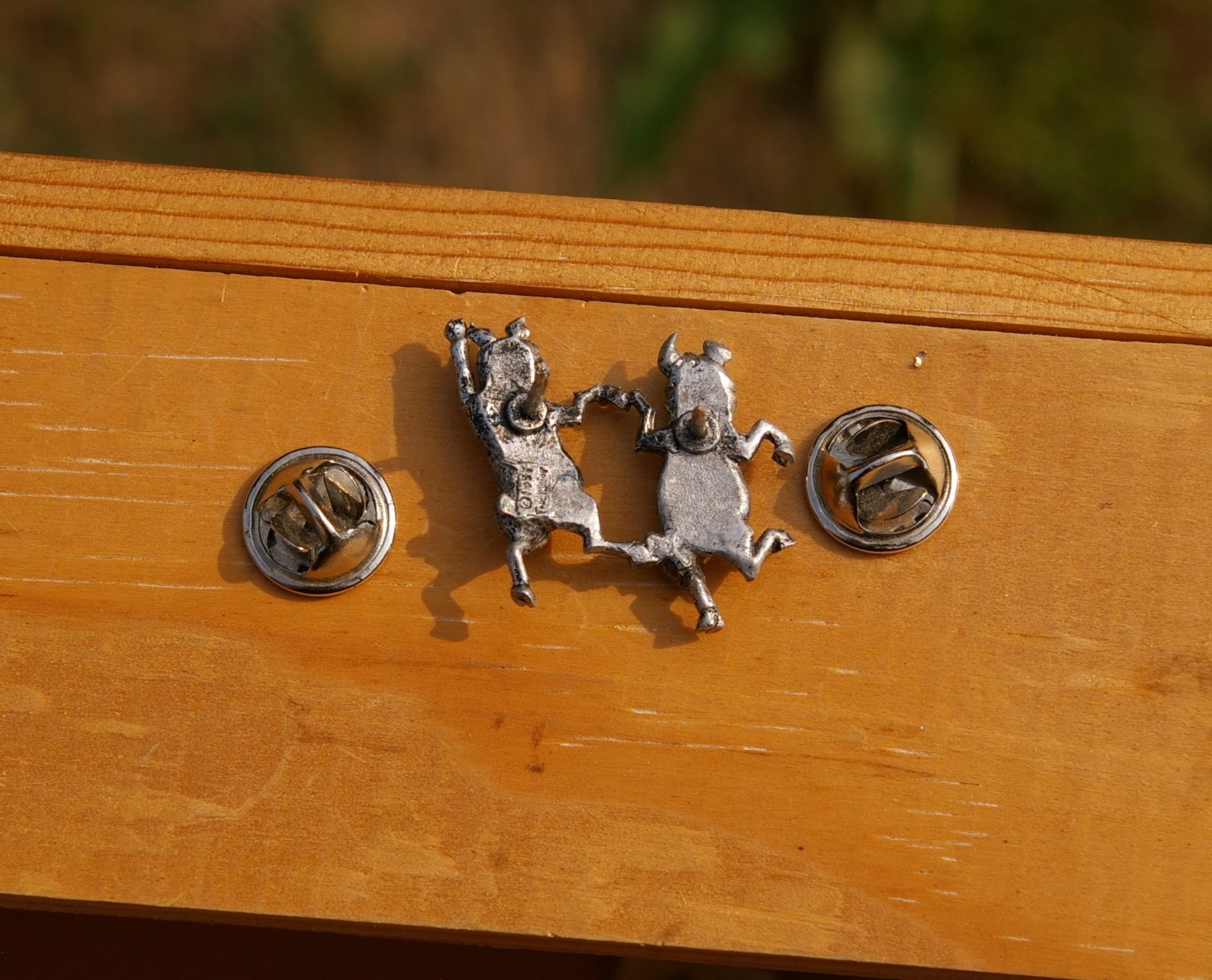 1981 Silver Tone Metal Dancing Pigs Lapel Pin Pinback | eBay