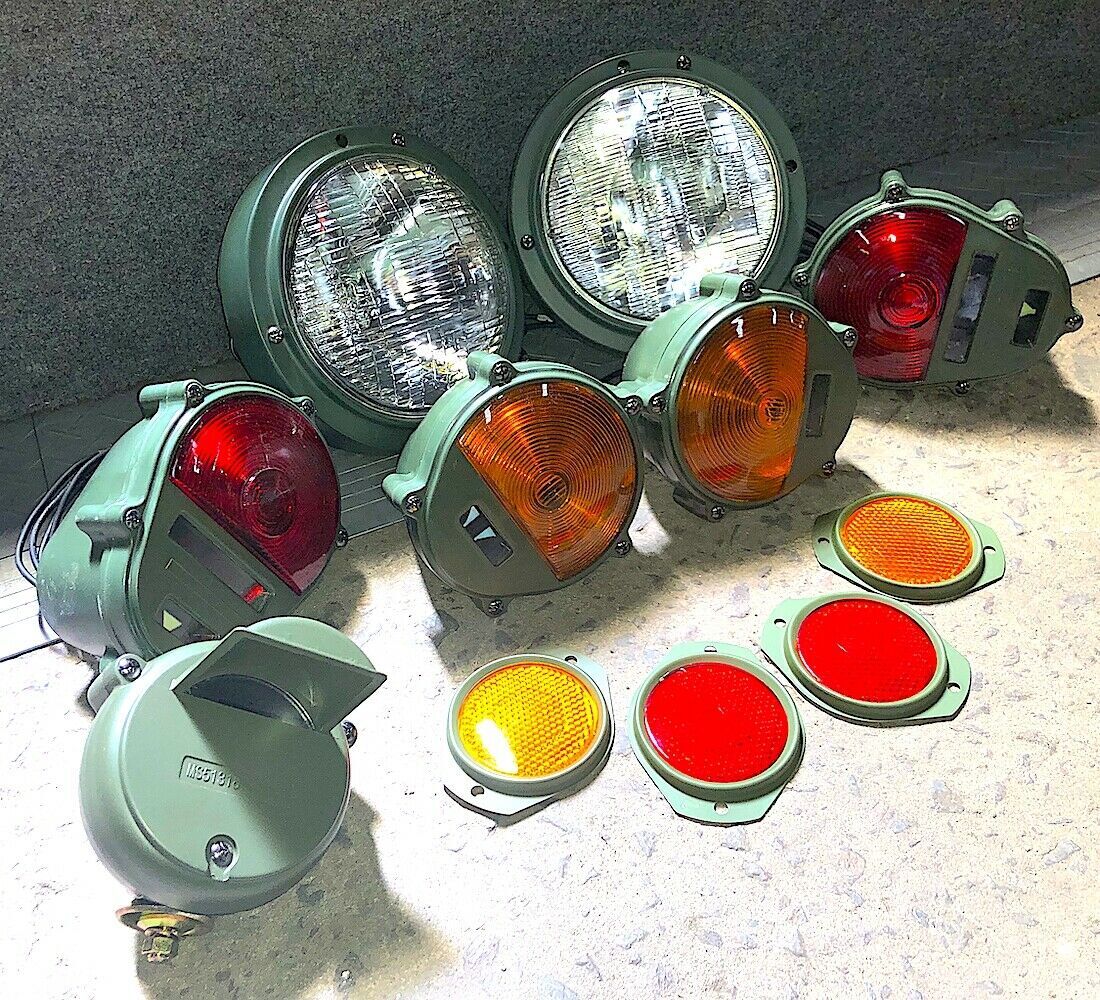 Set of Lights-24v, Reflectors, Front Blackout - No Markers Humvee M35 ...