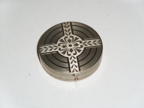Antique E.B.M. Co. Make Up Cosmetic Rouge Compact Made in USA Silver ...