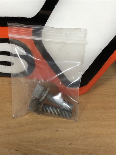 BMW 320i 328i N20 N26 F30 F31 AC Line Bolts T30 Set 2pc AC Line To ...