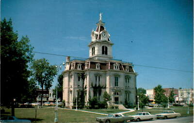 Davis County Court House, Bloomfield, Iowa, Government of Davis ...