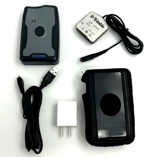 Trimble Model R1 GNSS/GPS Receiver P/N: 99133 - GREAT - Case, Charger ...