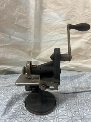 Vintage Singer Sewing Ball Bearing Hand Operated Crank Pinker Pinking ...