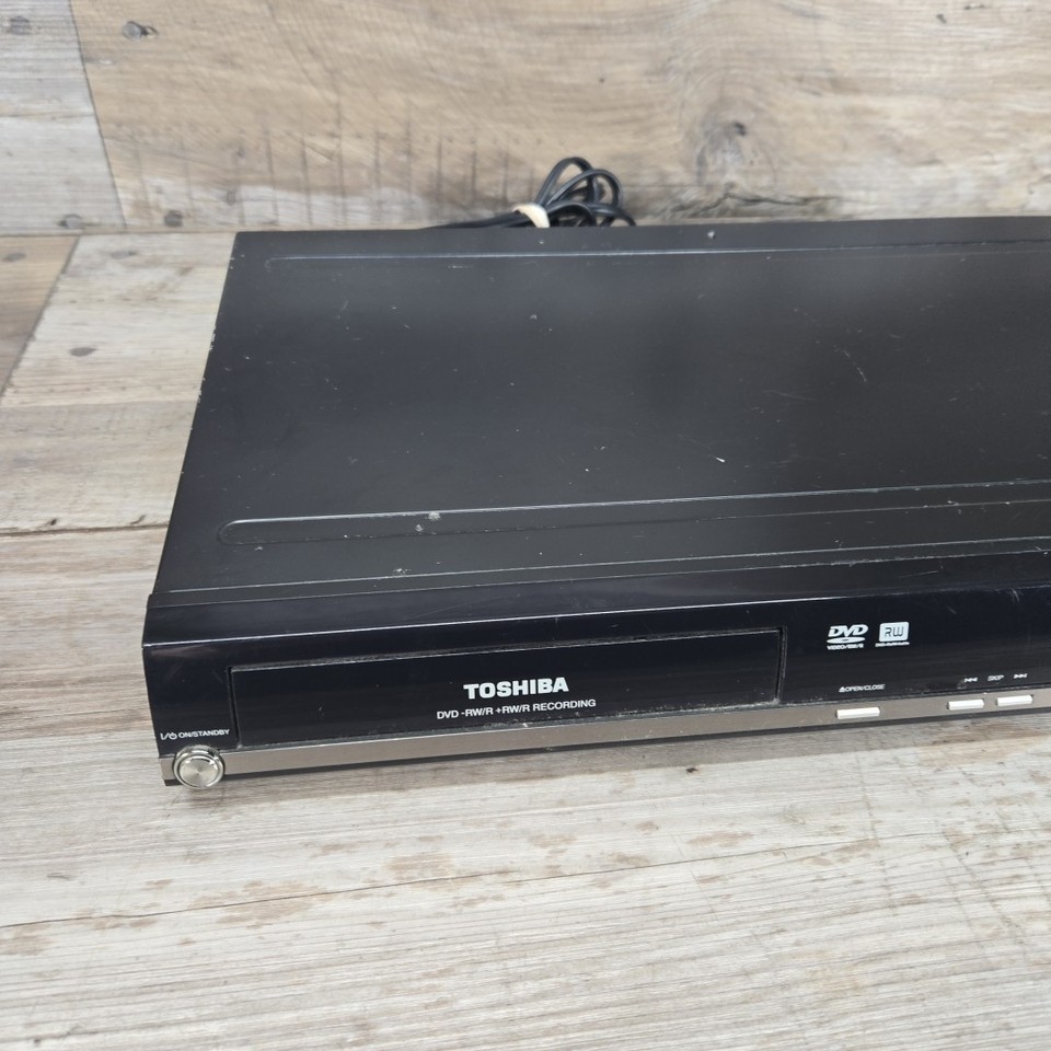 Toshiba D-R410 HDMI DVD DVD-RW+RW +R Video Recorder Player - Tested | eBay