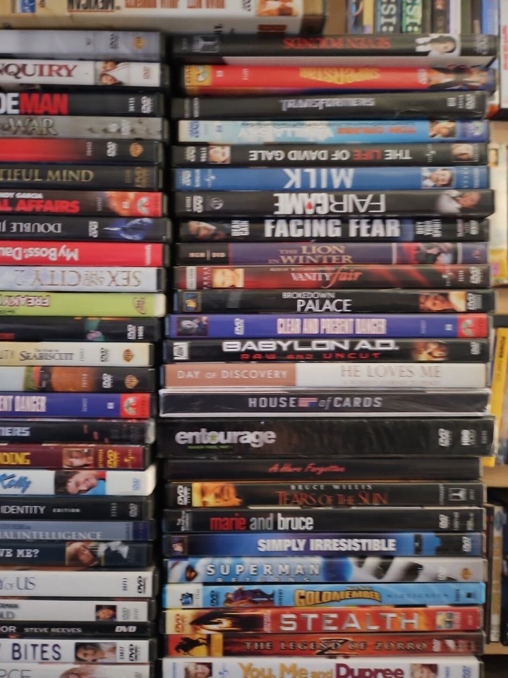 Lot of 136 vintage Estate Sale DVD collection Classic dvds! MOVIES Trl8 ...
