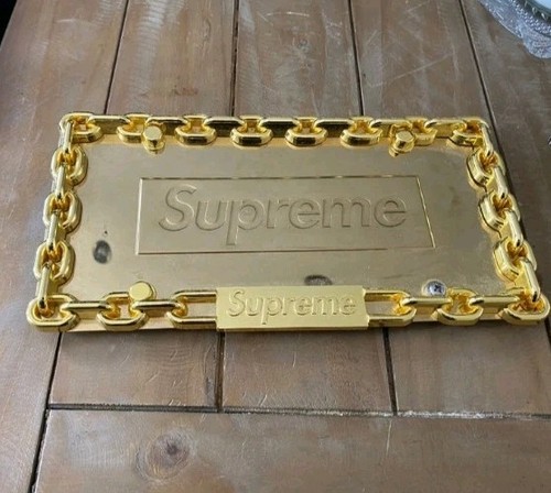 FW18 Supreme Chain License Plate Frame Car Number Accessory Gold Metal ...