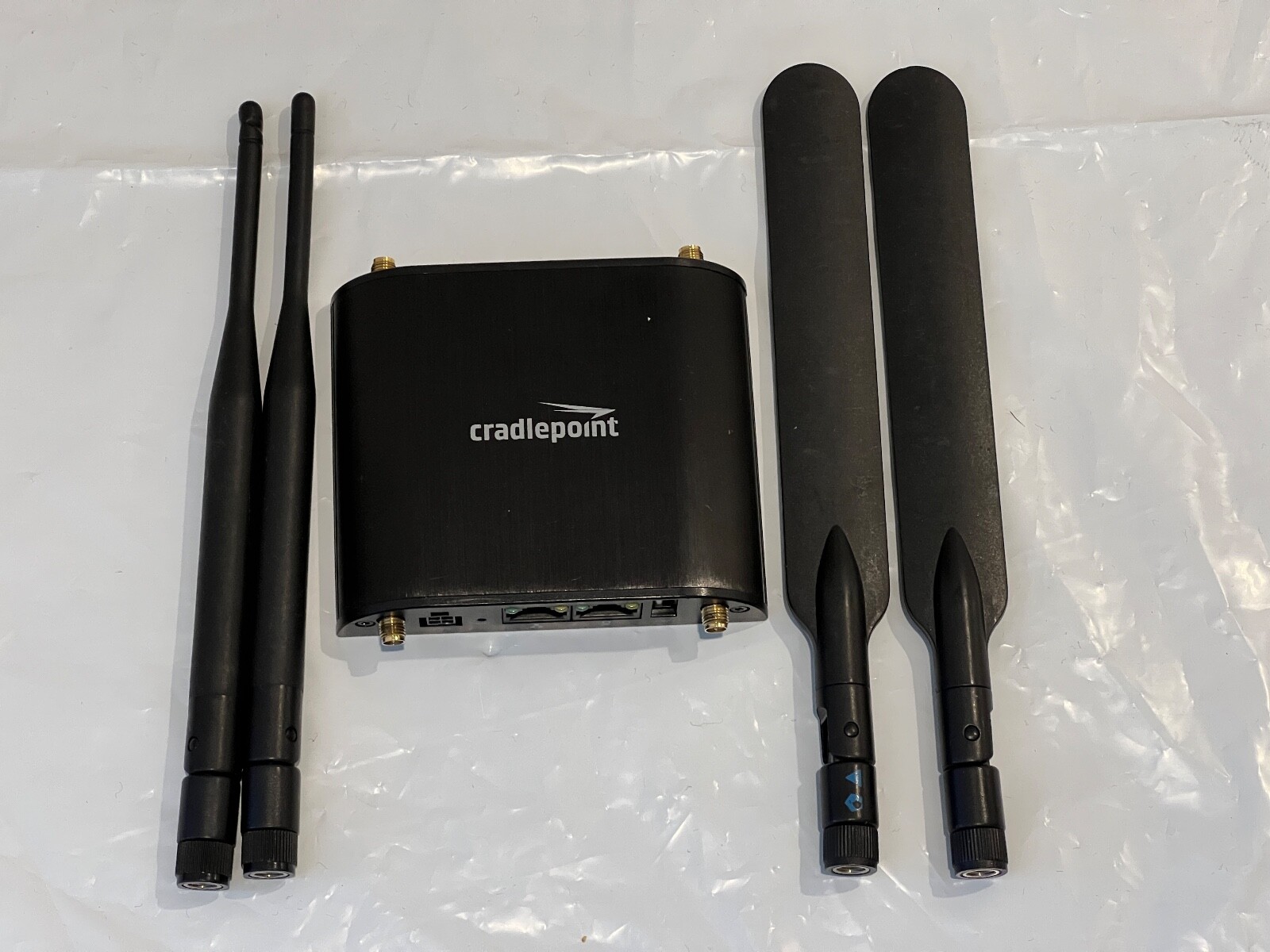 CradlePoint IBR600LPE-VZ Verizon AT&T SIM Wireless Router | eBay