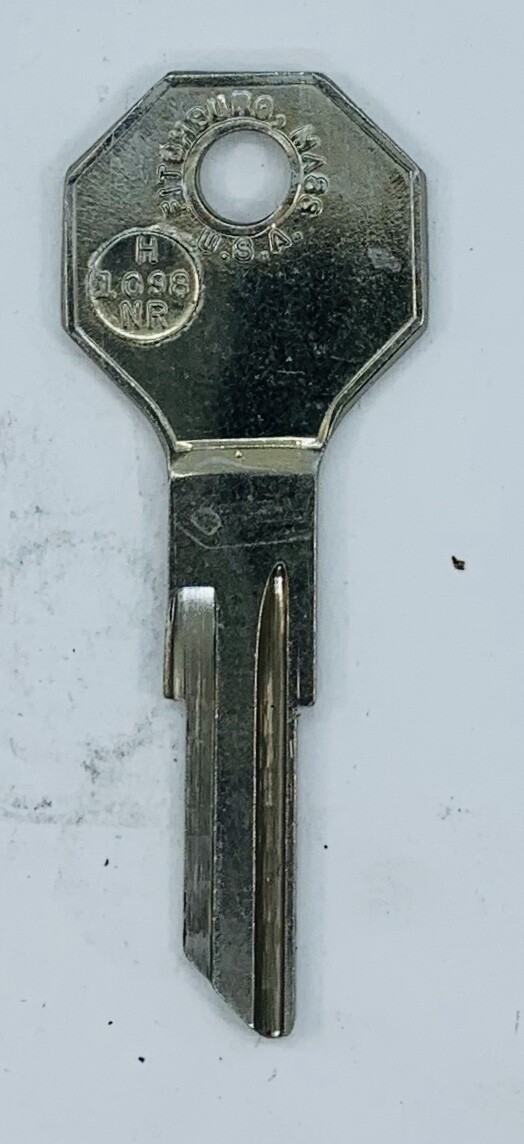 Lots of RA2 H1098NR H154RL HBR3 Key Blanks for American Motors | eBay