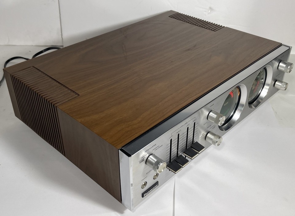 Vintage Panasonic SA-504 Series 44 Quad FM/AM 4-Channel AV Stereo ...