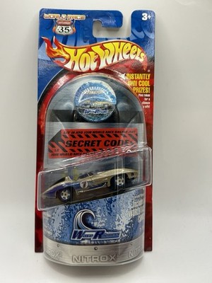 2003 Hot Wheels Highway 35 World Race #7 Corvette Stingray Wave Rippers ...