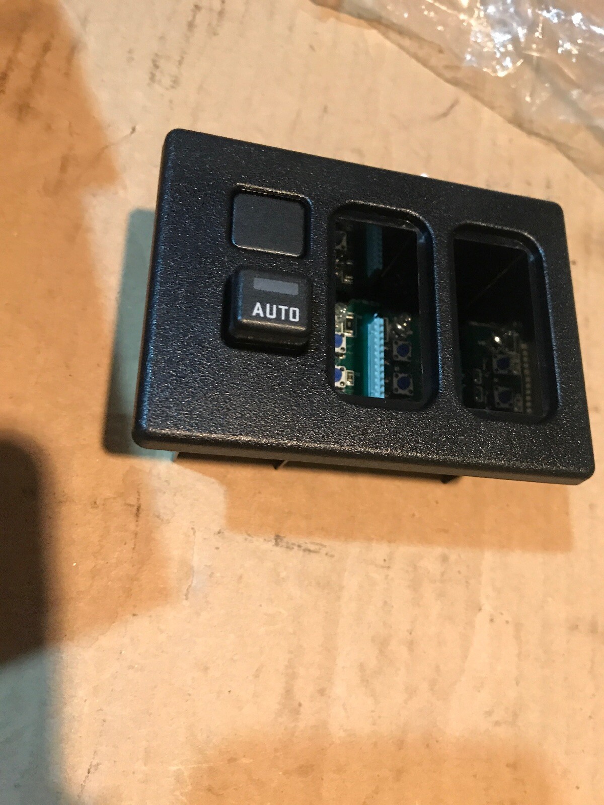 2598070C94 New OEM International Housing, Light Switch with Auto HD ...