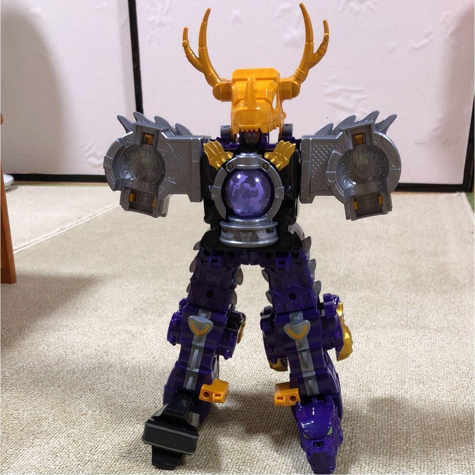 Power Rangers Cosmic Fury Kyuranger DX Dragon Voyager Megazord BANDAI ...