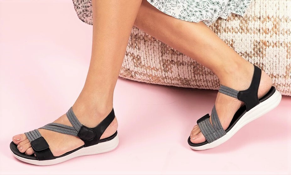 CC resorts shoes Cloud comfort footbed sandals elastic strap CC Resorts ...