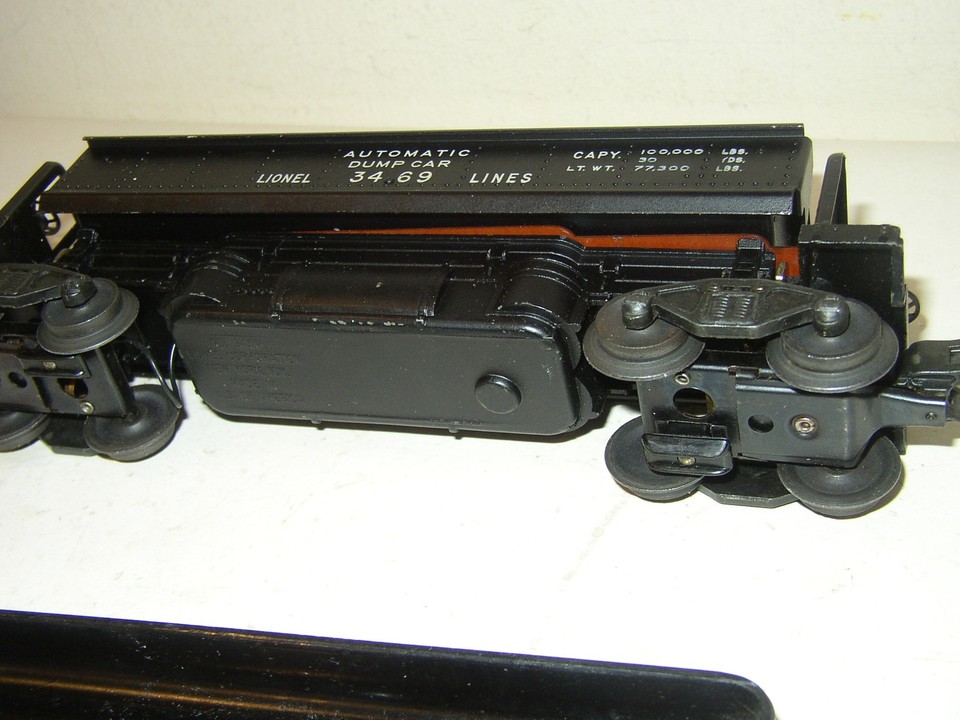 Lionel Lines 3469 Automatic dump car works + 160 black Bin ex. | eBay