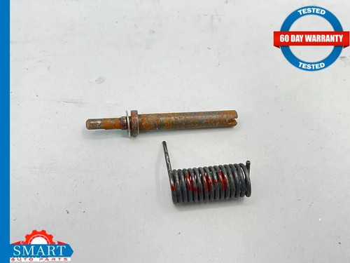 Saturn Sky Pontiac Solstice Tulip Cover Flap Door Spring Clip Left ...