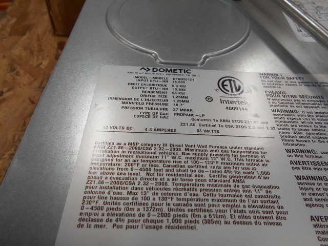 Dometic Model DFSD20121 Item 39252 RV Motorhome Furnace 18000 BTU for ...