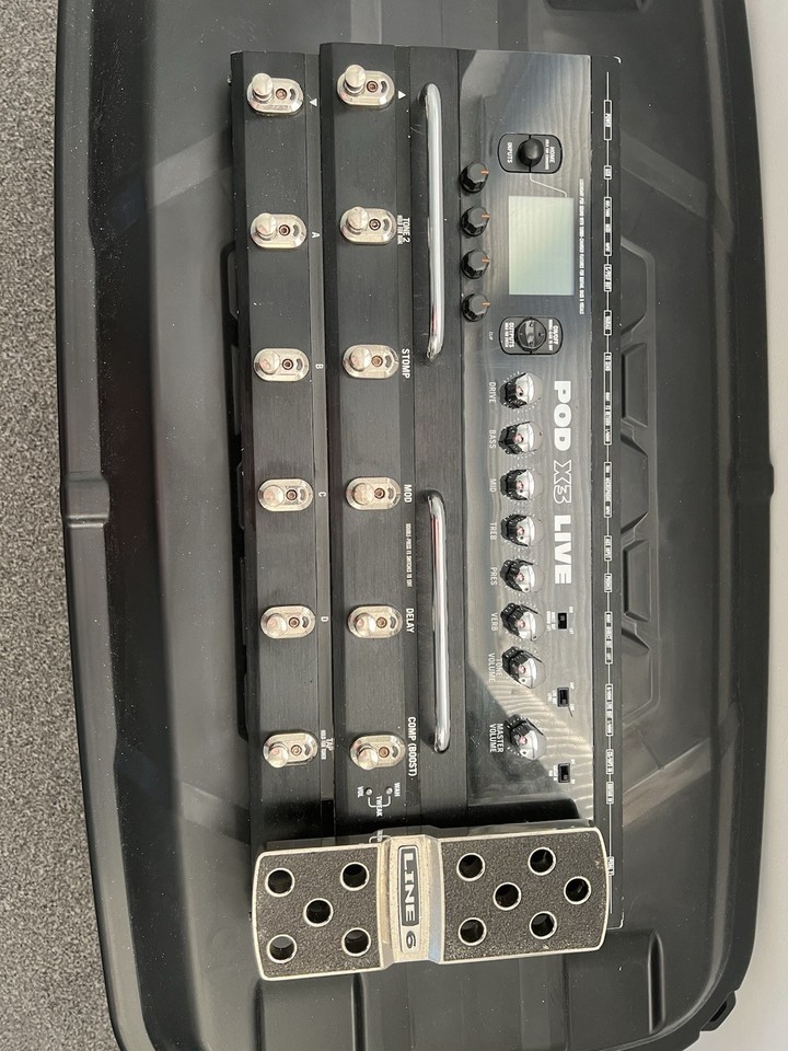 Line 6 POD X3 Live Guitar, Bass and Vocals Multi Effects Pedal With PSU ...